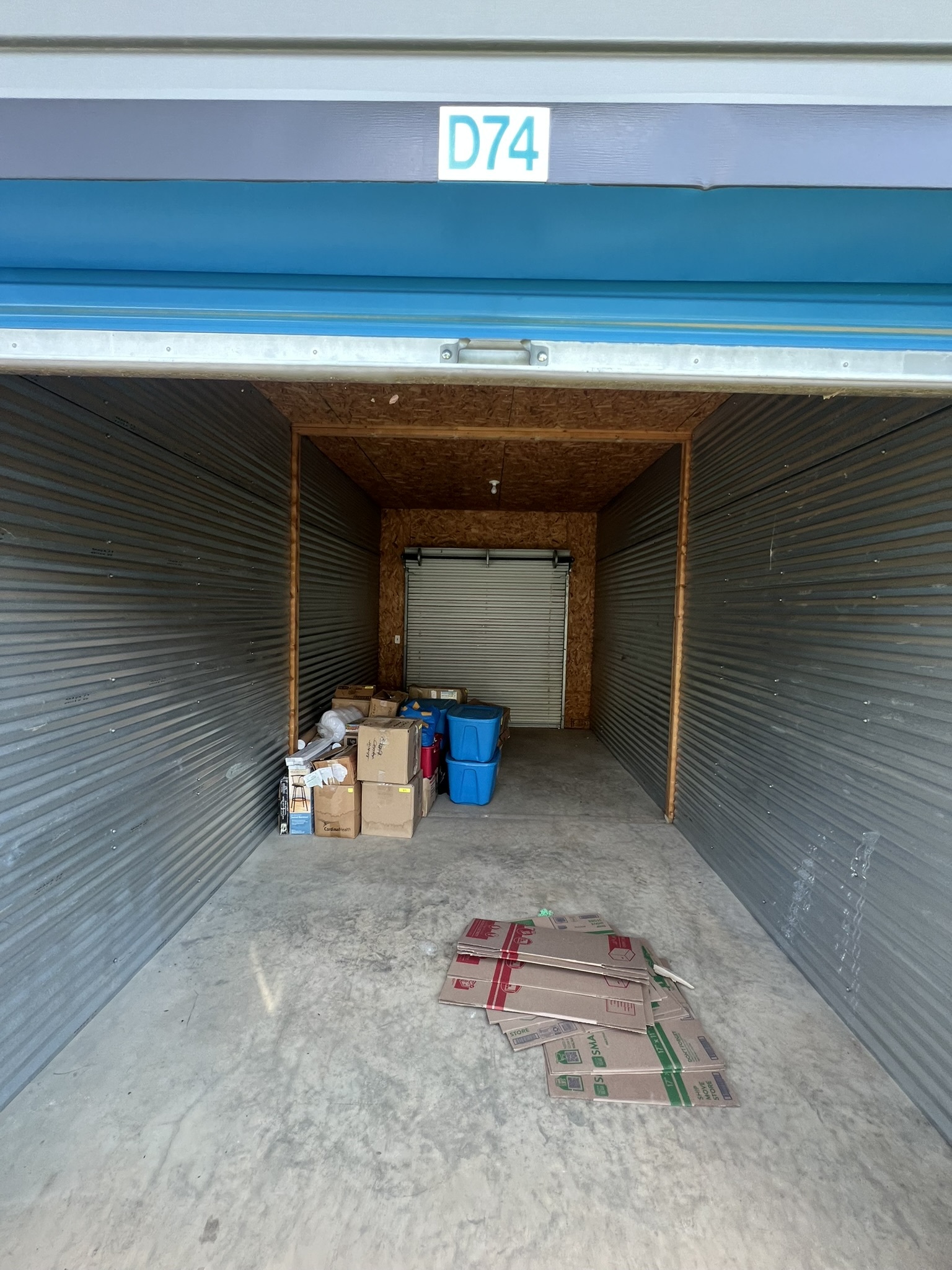 Storage Unit Auction in Gordonsville, VA at USA Storage Solutions ...