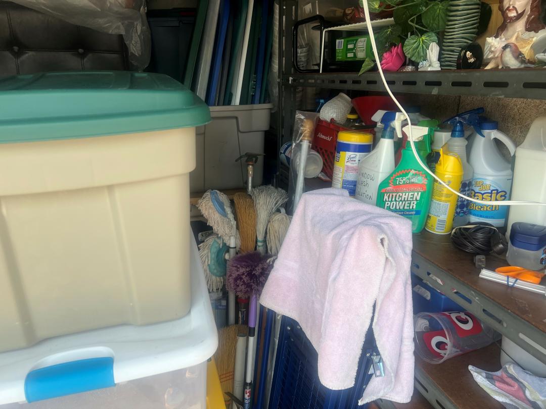 Storage Unit Auction in Alton, IL at A Storage Inn - Alton ends on 12th August, 2025 11:14 AM